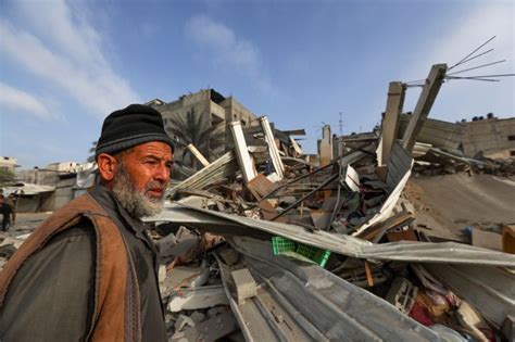 What Is The Situation In Gazas Khan Younis As Israel Intensifies