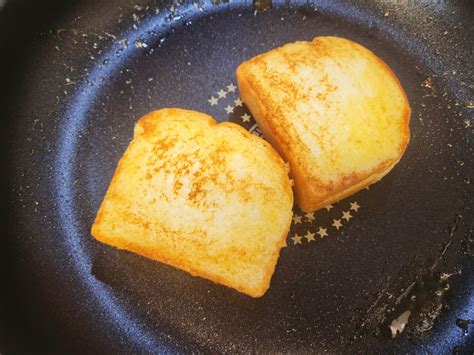 에그드랍 샌드위치 토스트 만들기 ~ 간단한 베이컨 에그 샌드위치