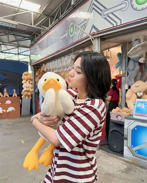 Pin Di Zee Jkt48 Penyimpanan Foto Orang Cantik Barang Gratis