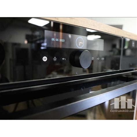 Gorenje BCS798S24BG piekarnik parowy z SousVide
