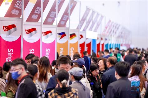 国际传媒教育学院境外学生事务中心参加 2023中国国际教育展北京站