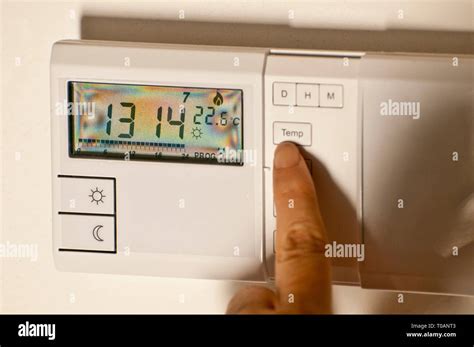 Digital Thermostat Hi Res Stock Photography And Images Alamy