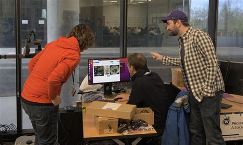 Robotic Manipulation UW Sciencehub