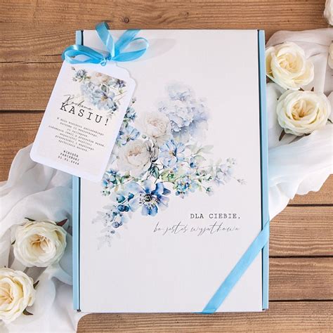 Zawieszka Do Prezentu Dla Kobiety Niebieskiego Dla Panny M Odej Sklepslubny Love