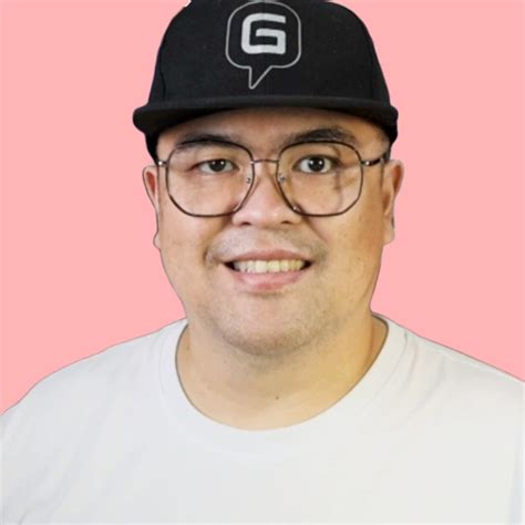 保险投诉站 23 ： 老人家应该买什么样的保险？ 老人家应该买什么样的保险？子女一定要知道的3件事！ 父母辛苦了一辈子，晚年最需要的，除了健康和陪伴，还有安心的保障。 你有没有想过—— 医