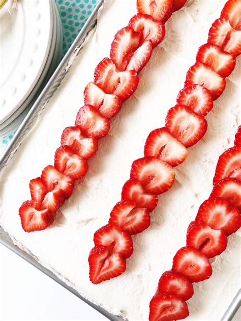 Easy Strawberry Jello Poke Cake Recipe A Pretty Life In The Suburbs
