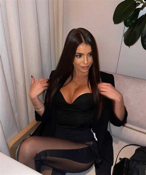 Dubai Sex Zlata Dubai Escorts