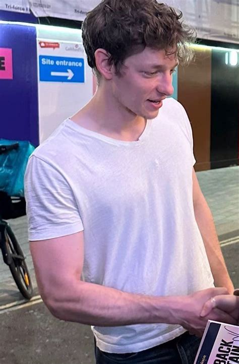 Pin By Carter Bailey On Mike Faist🥰💋 Love My Man Hey Handsome Just