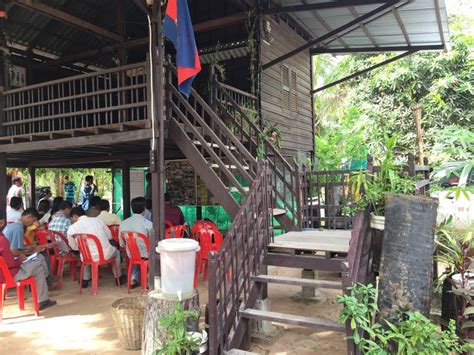 ទស្ អង្គការលើកកម្ពស់ការអភិវឌ្ឍសេដ្ឋកិច្ចមូលដ្ឋាន ស្រុកពួក