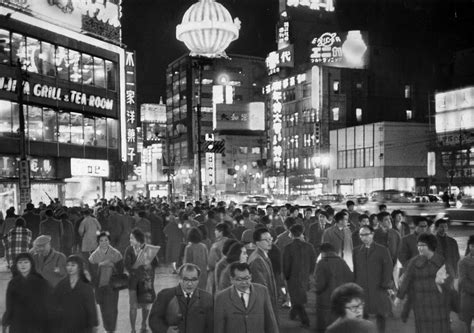 日本经济：增长奇迹与停滞的20年 翻书党 澎湃新闻 The Paper