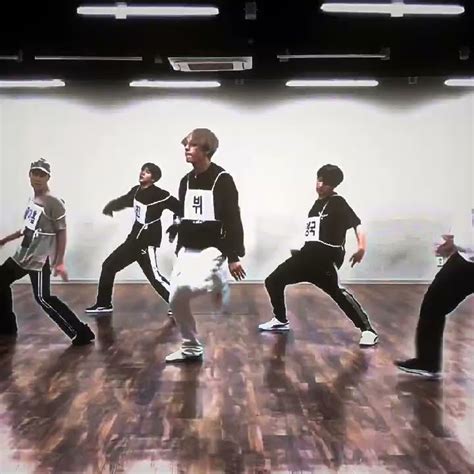 Flash Warning Shorts Itzy Midzy Kesfetolmaduasi Keşfet Kesfet Viral Tiktok Bts Btsarmy