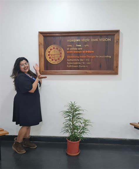 Ayushee Tripathy On Linkedin Connections Management Mba Experience