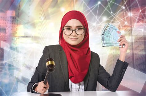 크리에이 티브 아이디어 개념 추상적인 이중 노출 배경 위에 성공적인 젊은 무슬림 경제인 개념에 대한 스톡 사진 및 기타 이미지 개념 계획 교육 Istock