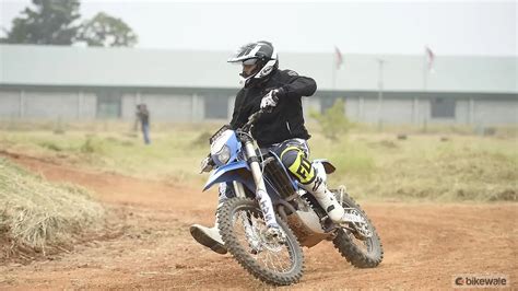 Tvs Apache Rtr 200 4v Exterior Image Bikewale