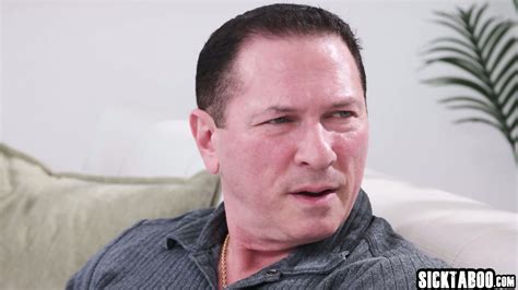 Curly Teen Stepdaughter Satine Summers Got Fucked Hard And Enjoyed Anal