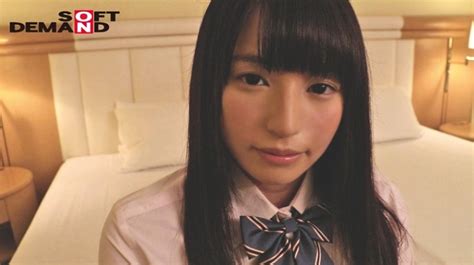 まだまだコドモだね」って言われるけど、制服の中のカラダは早くオトナになりたがってるんだ― 野々原 ののはら なずな 19歳 門限までの10時間 未開発の無垢な身体をお父さんよりも年上の変態おじ