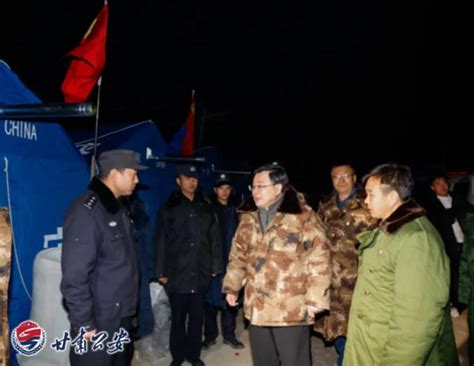 省委书记胡昌升看望慰问抗震救灾一线民警辅警 澎湃号政务 澎湃新闻 The Paper