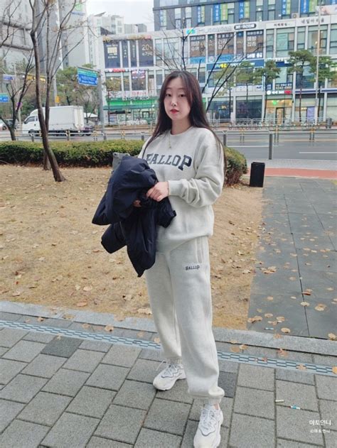 여자맨투맨 기모맨투맨 밸롭 모르비 맨투맨 And 조거팬츠 셋업 트레이닝 세트 네이버 블로그