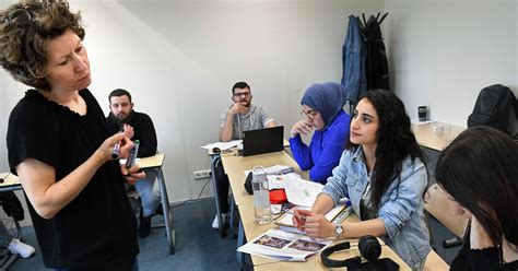 Eén Van Ons Worden Dat Is ‘best Wel Pittig Voor Inburgeraars De