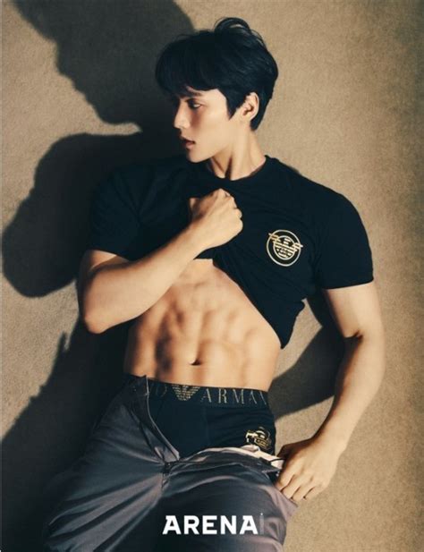 Btobs Lee Min Hyuk Unveils Abs In Underwear Photo Shoot Dipe Co Kr