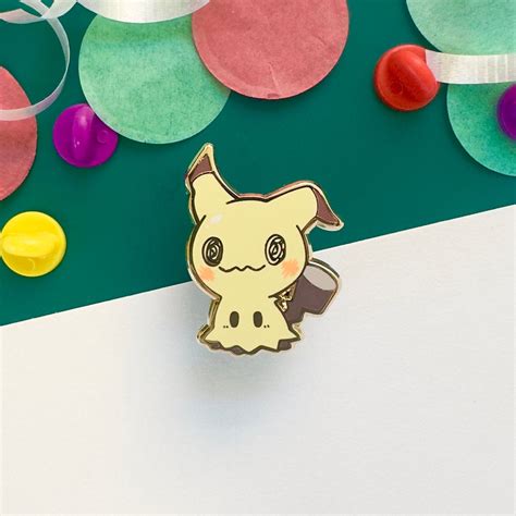 Mimikyu Party Friend Pin Heyyojojo