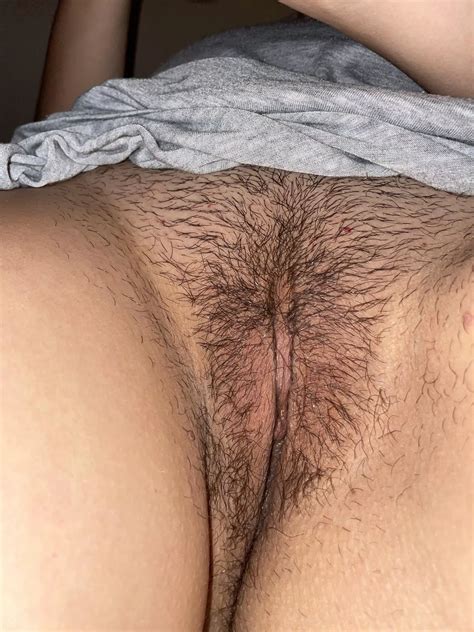 Just After A Quick Trim Nudes GLAMOURHOUND