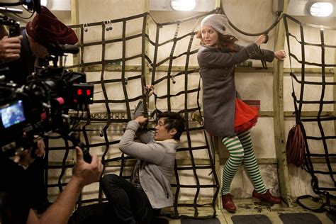 Lindy Booth Photo Gallery Best Lindy Booth Pics Celebs Place Com