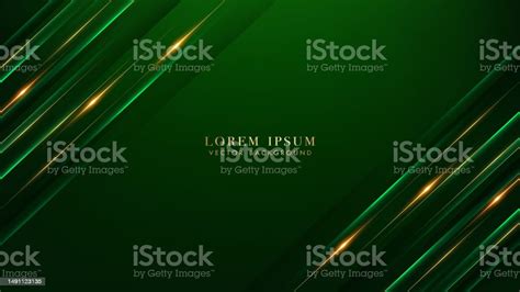 황금색 선 줄무늬가 있는 녹색 고급 배경에는 빛나고 반짝이는 조명 효과 요소가 있는 대각선이 있습니다 우아한 스타일 벡터 디자인 금 금속에 대한 스톡 벡터 아트 및 기타