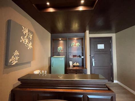 โรงแรมกรุงศรีริเวอร์ ตั้งอยู่ในตัวเมืองอยุธยา ติดริมแม่น้ำป่าสัก เดินทางสะดวก บรรยากาศดีใกล้