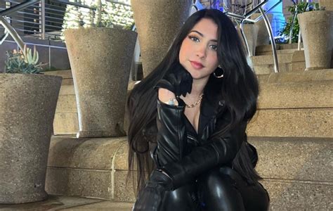 Tw Pornstars Daniela Azuaje Fotos Y Vídeos De Twitter