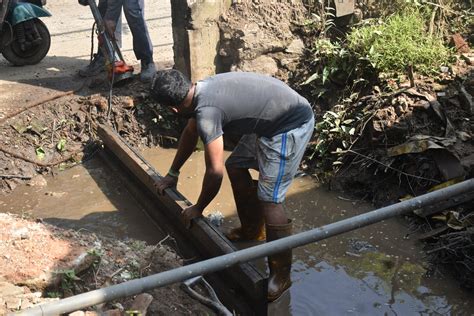 ඩෙංගු මර්ධන පරිසරය පිරිසිදු කිරීම සහ නඩත්තු කටයුතු සිදු කිරීමේ ශ්‍රමදාන වැඩසටහන