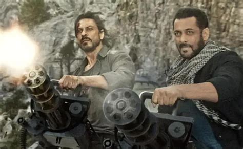 Pathaan X Tiger Theme Song With Shah Rukh Salman Khan In The Same