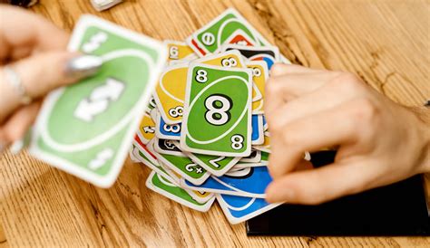 معرفی انواع و بهترین بازی های رومیزی تکنوسان مگ