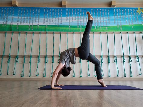 코로나 시대는 진지한 요가 수련으로 몸과 마음의 건강을 지키는것이 최고 경상남도 창원시 성산구 상남동 비즈프로필