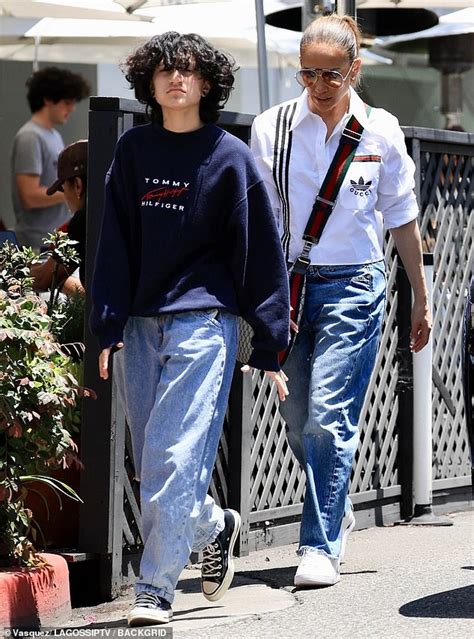 Jennifer Lopez Looks Chic As She Grabs Lunch With Her Daughter Emme