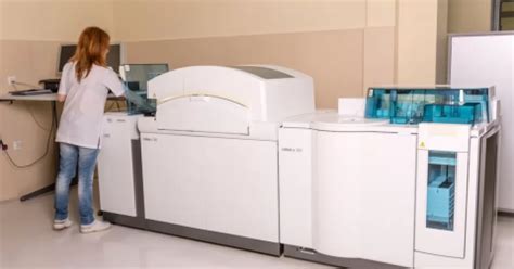 Апаратите на лаборатория „ЛИНА” единствени по рода си във Варна