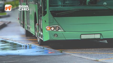 ტყიბულის სკოლის მოსწავლეები საქართველოს ბანკის Scool Card ით საზოგადოებრივ ტრანსპორტში უფასოდ