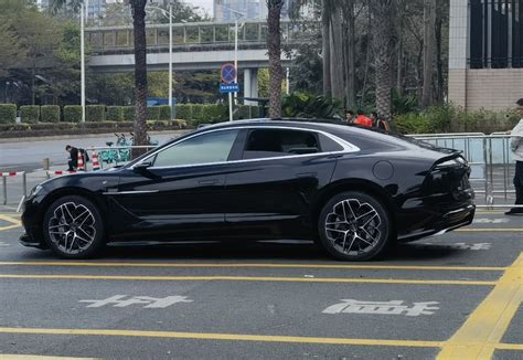 比亚迪又一豪华车！仰望u7实车曝光：u9超跑同款前脸 快科技 科技改变未来