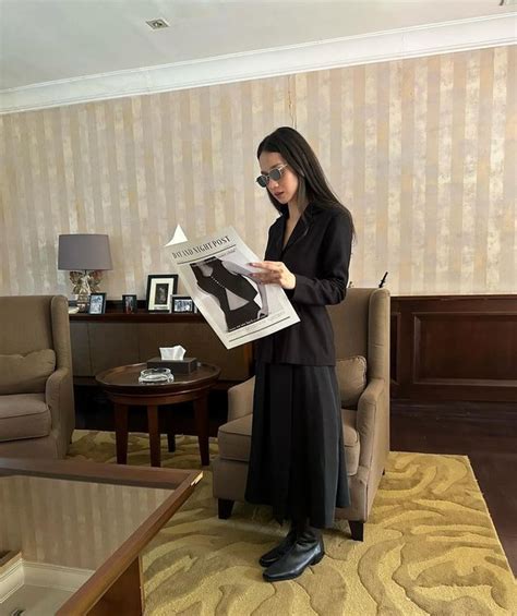 Rarely In The Spotlight Pictures Of Gista Putri Who Still Looks