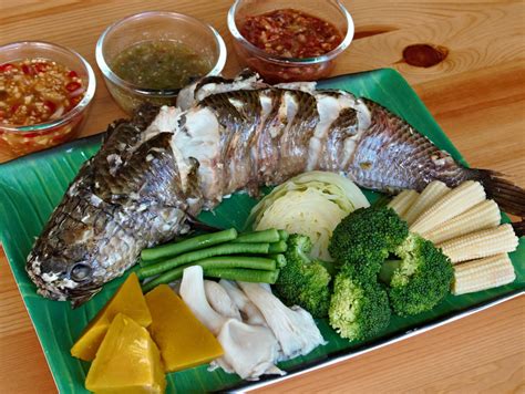 สำหรับคนชอบปลาช่อน แซ่บออนซอน ร้านอาหาร ไทย อีสาน ซีฟู้ด