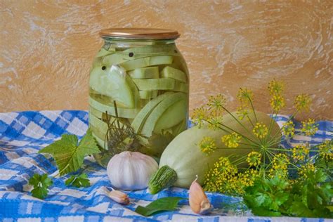Хрустящие кабачки на зиму в банках простой и вкусный рецепт как приготовить пошагово