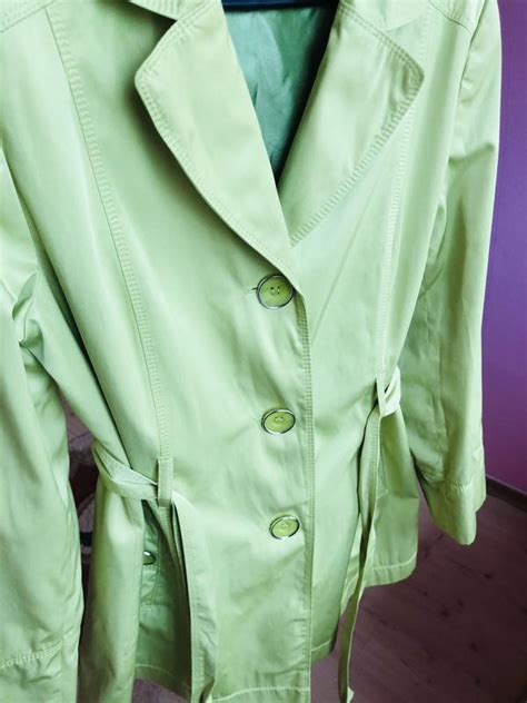 Тренч — ціна 250 грн у каталозі Плащі Купити жіночі речі за доступною ціною на Шафі Україна