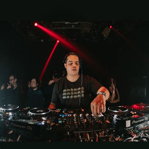 Kamilo Sanclemente Xbeat