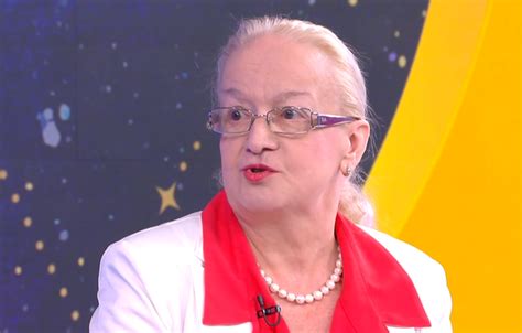 САМО В ПИК Топ хороскопът на Алена за понеделник 18 ноември Телецът и Близнаците са под риск