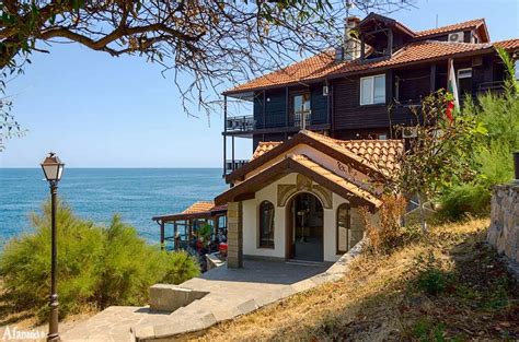 Дома в крыму с видом на море 91 фото