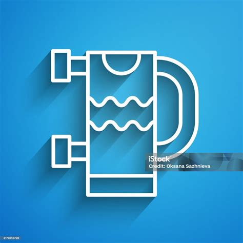 흰색 선 파란색 배경에 고립 된 가열 된 수건 걸이 아이콘 긴 그림자 벡터 가정 생활에 대한 스톡 벡터 아트 및 기타 이미지 가정 생활 가정의 방 강철 Istock