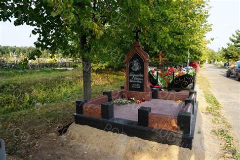 Изготовление памятников в Москве