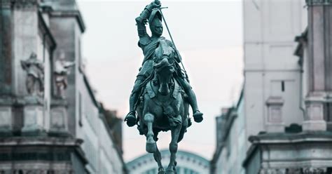 Biometric Signature Recurrent Image Annotation And Object Localization