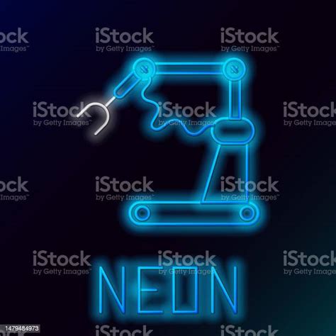 빛나는 네온 라인 산업 기계 로봇 로봇 팔 손 공장 아이콘 검은 배경에 격리 산업용 로봇 조작기 다채로운 개요 개념 벡터 3차원