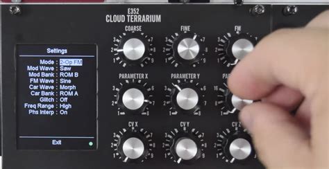 Synthesis Technology E352 Cloud Terrarium Eurorack Module Hands On Demo